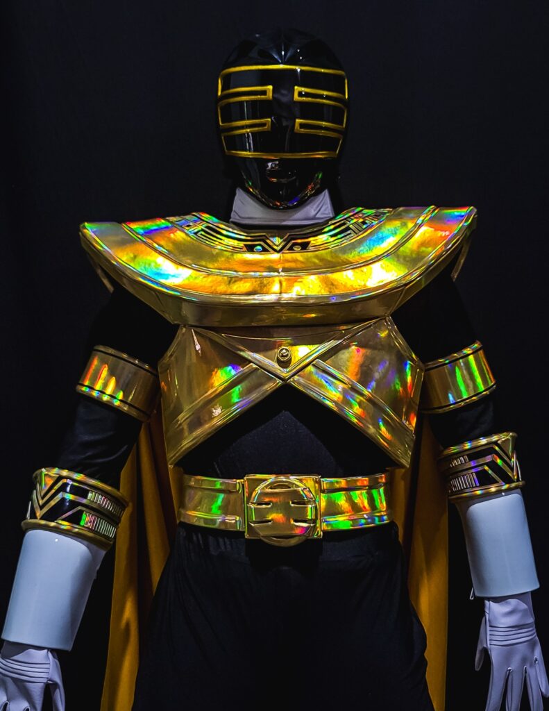 Gold Zeo King Ranger Costume - JTOKUCOSTUME