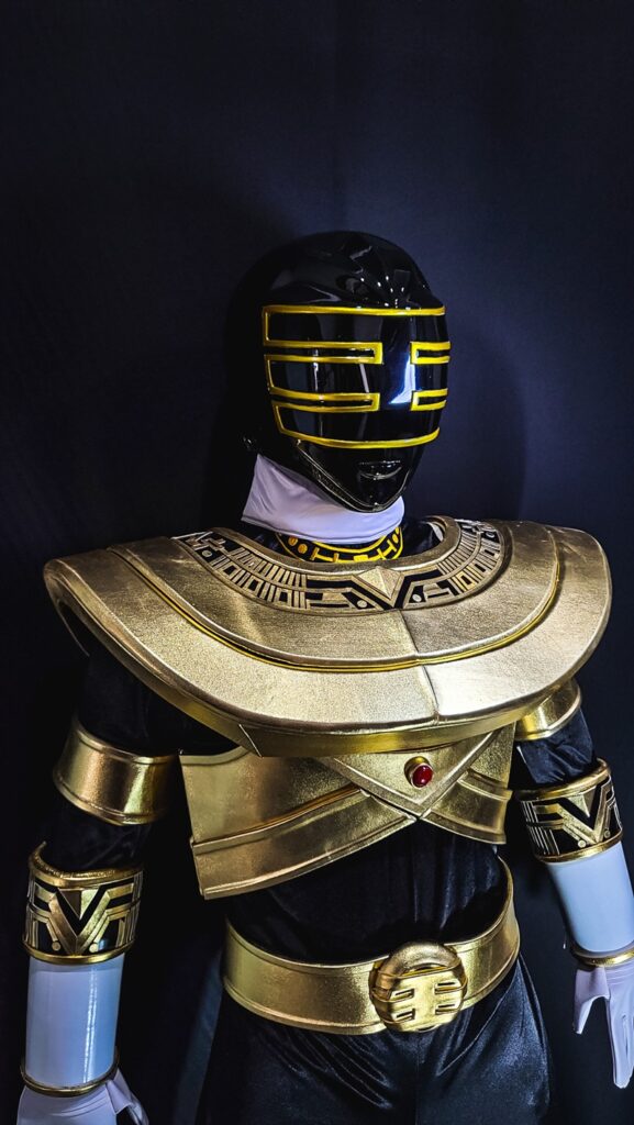 Gold Zeo Ranger Costume - JTOKUCOSTUME