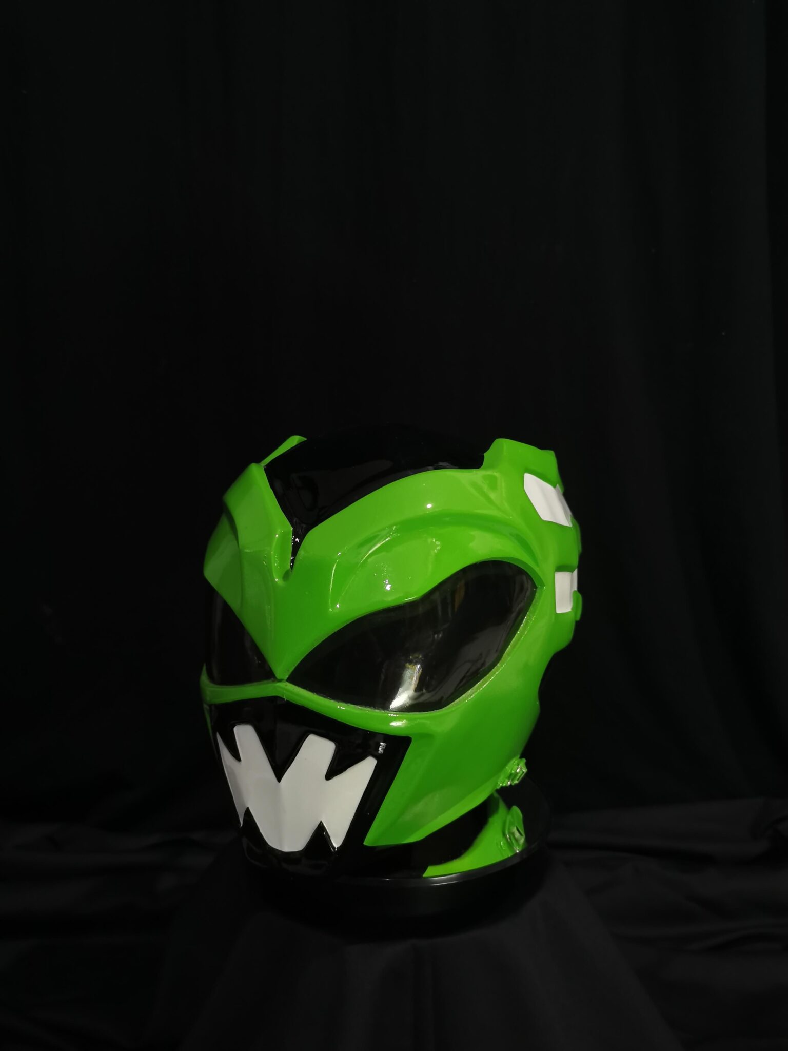 Psycho Ranger Green Helmet Elite Custom Size Masterpiece - JTOKUCOSTUME
